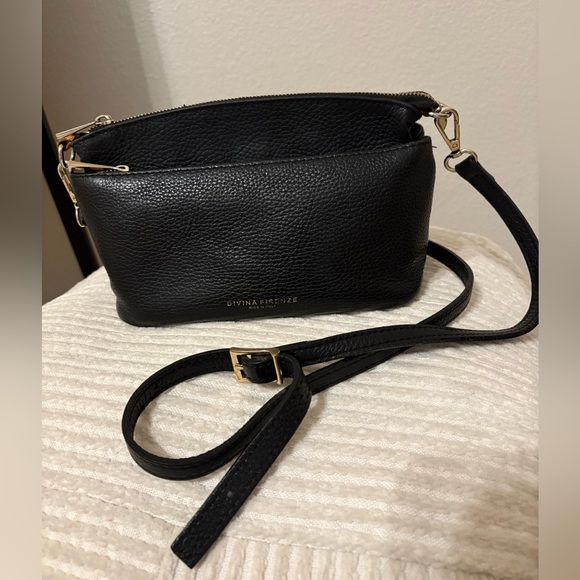 Divina Firenze | Bags | Divina Firenze Black Genuine Leather Crossbody ...